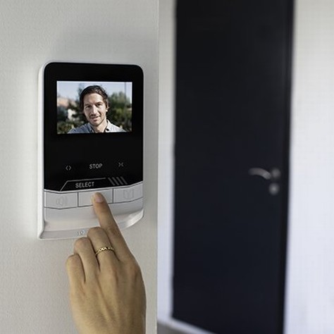 Enhance Your Home Security with Smart Video Door Phone | Somfy
